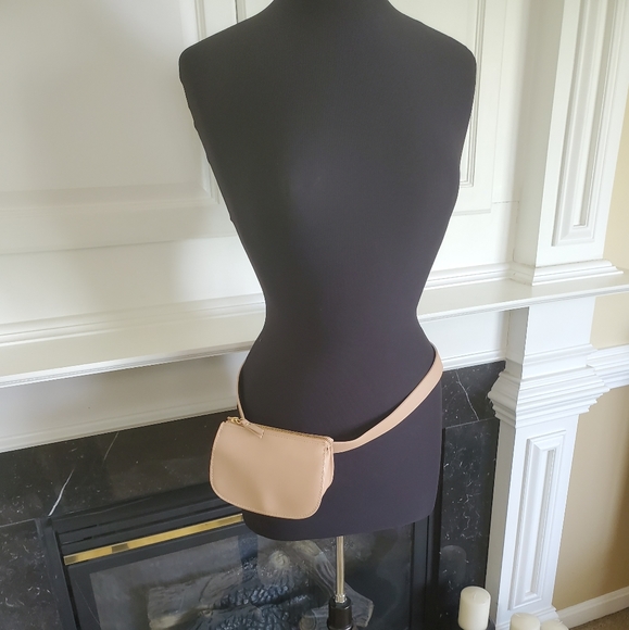 Bags | Stylish Beige Fanny Pack | Poshmark